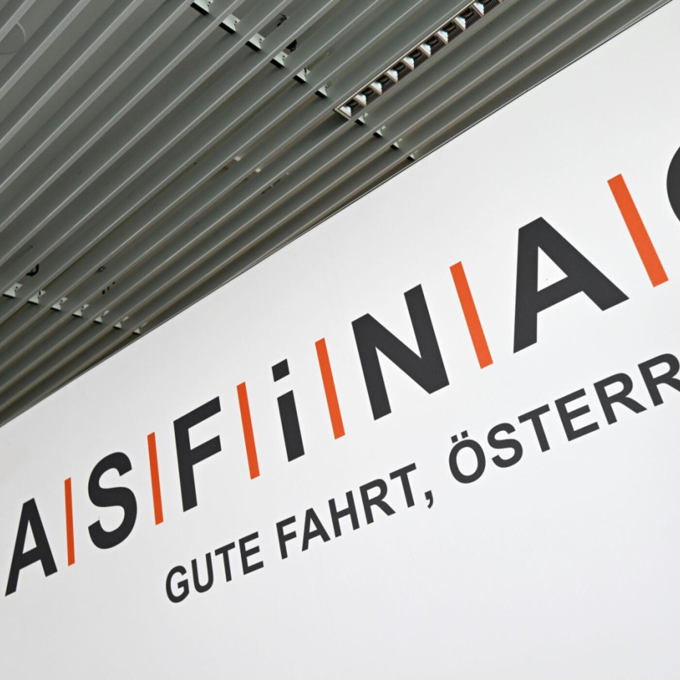 Asfinag-Mitarbeiter stoppten Geisterfahrer im Bosrucktunnel