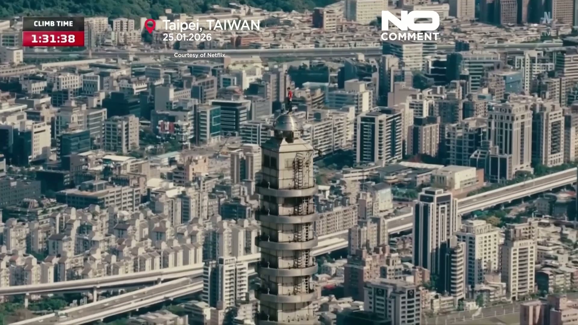 American climber Alex Honnold scales 101-floor skyscraper without ...