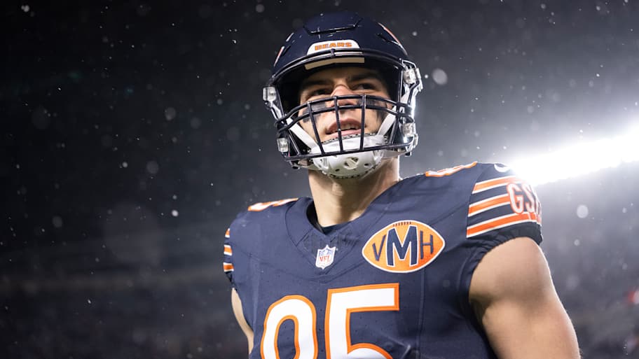 Bears' $50 million weapon may have just played his last snap for Chicago