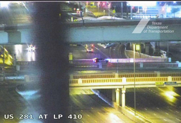 Road closures in San Antonio continue due toarctic blast