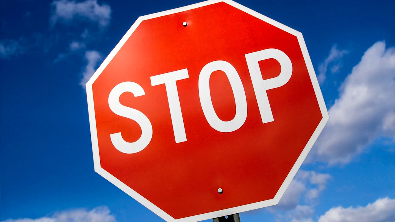 Don’t reply 'STOP' to unsolicited text messages. Do this instead