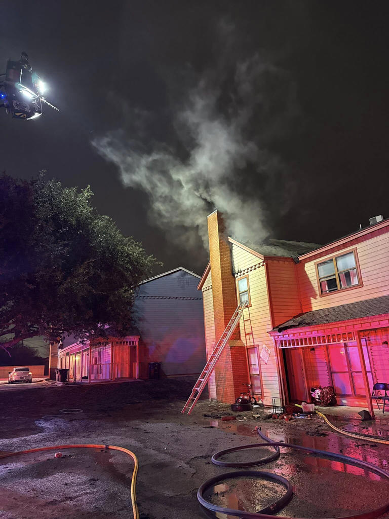 Fire displaces four families fourplex in Killeen, Texas