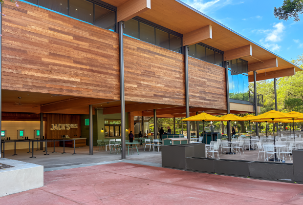Where to eat near the Houston Zoo: Family-friendly restaurant picks