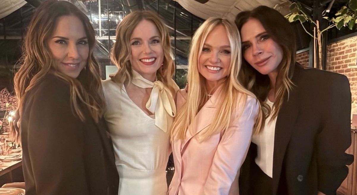 Victoria Beckham hace de tripas corazón con las Spice Girls en plena ...