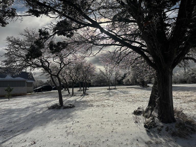 Snow, ice fall on Central Texas, as seen by KXAN viewers