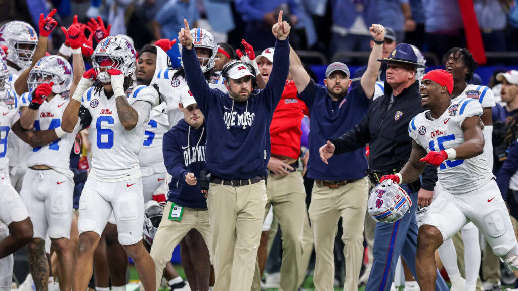 FOX Sports releases way-too-early top 25 for 2026 college football season