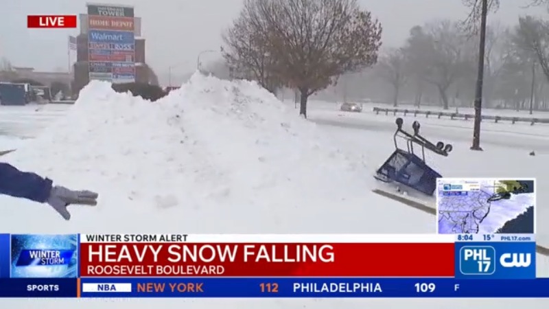 Snow quickly accumulates as winter storm hits Philadelphia | PHL17 ...