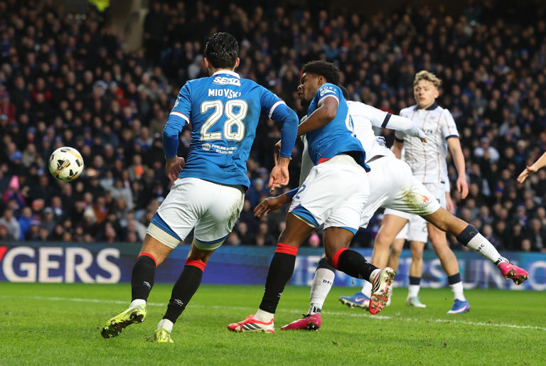 Rangers 3-0 Dundee: Player ratings + talking points as club icon hits ...