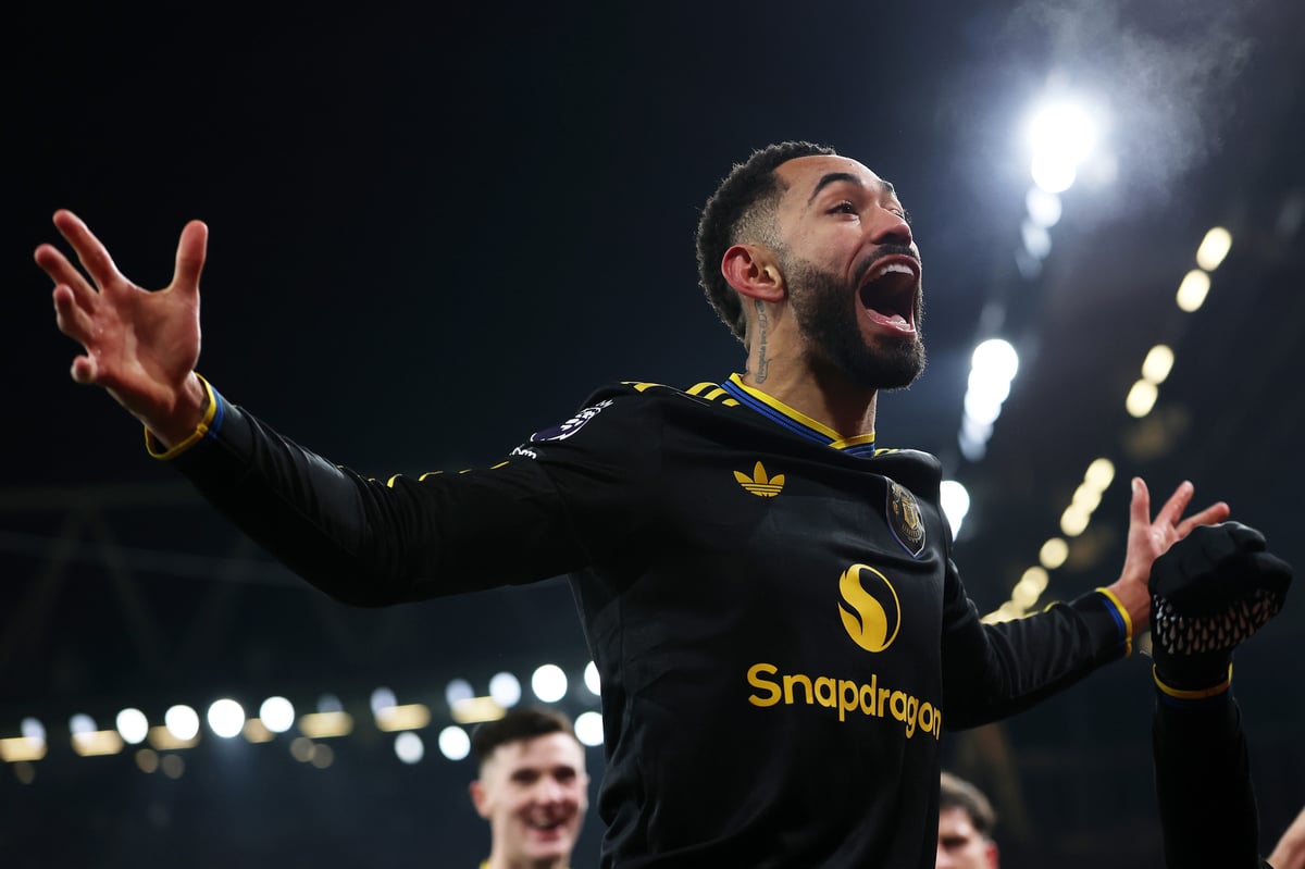 Arsenal 2-3 Man Utd: Cunha curls home stunning winning goal - Live