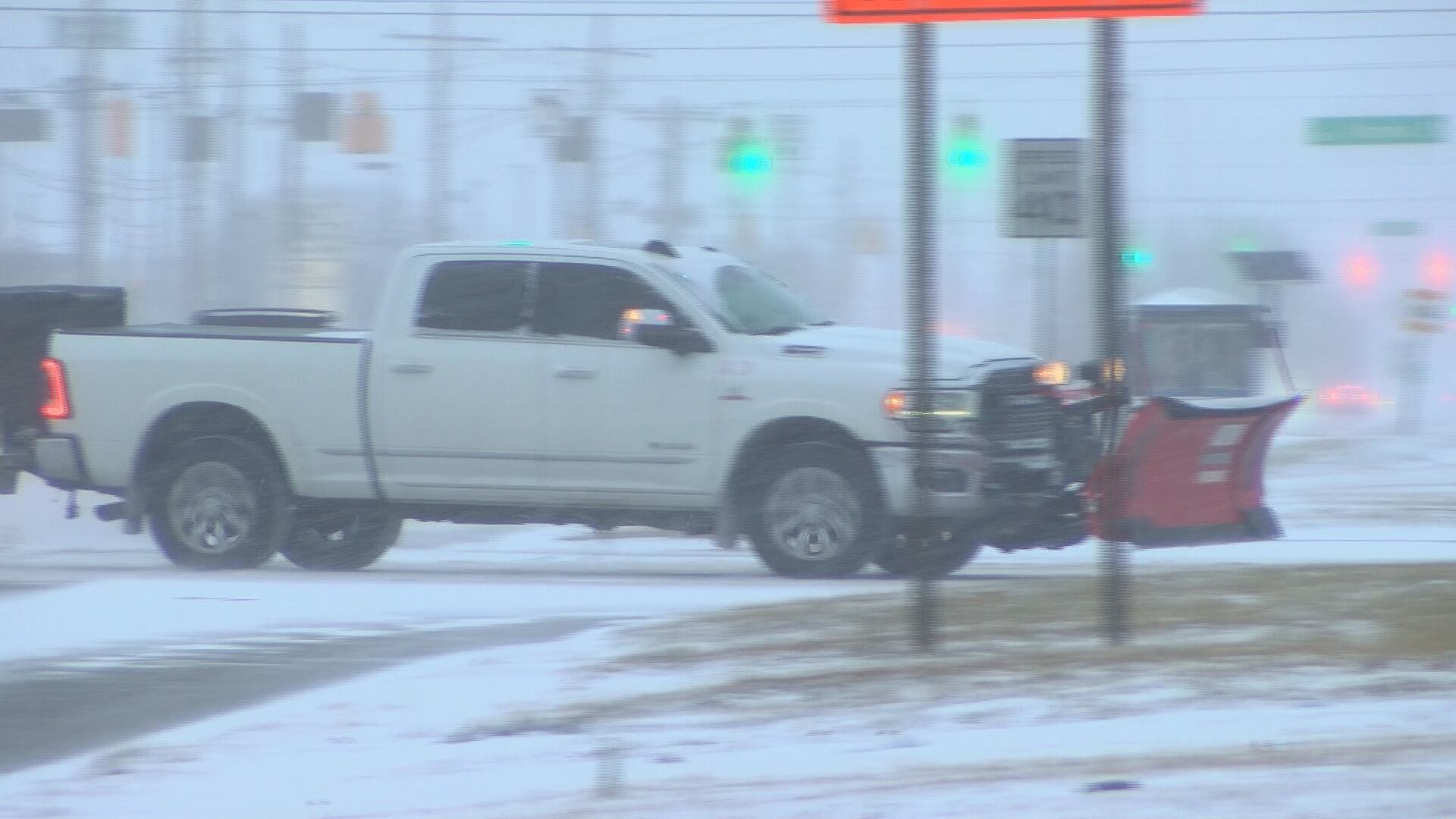 Evansville transportation crews fight against brutal snow