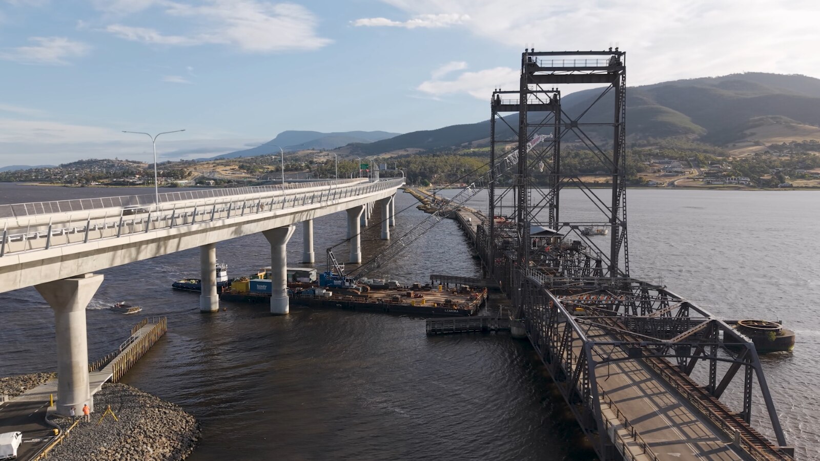Removal of old Bridgewater Bridge marks 'sad point' for Tasmania's rail ...