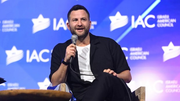 Beverly Hills theater apologizes for canceling Israeli comedian who ...