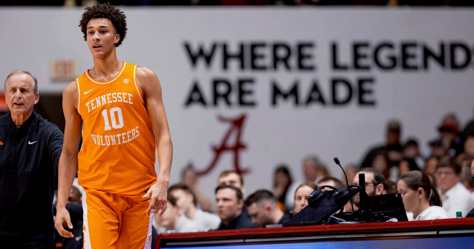 Rick Barnes explains what’s changing for Tennessee’s Nate Ament