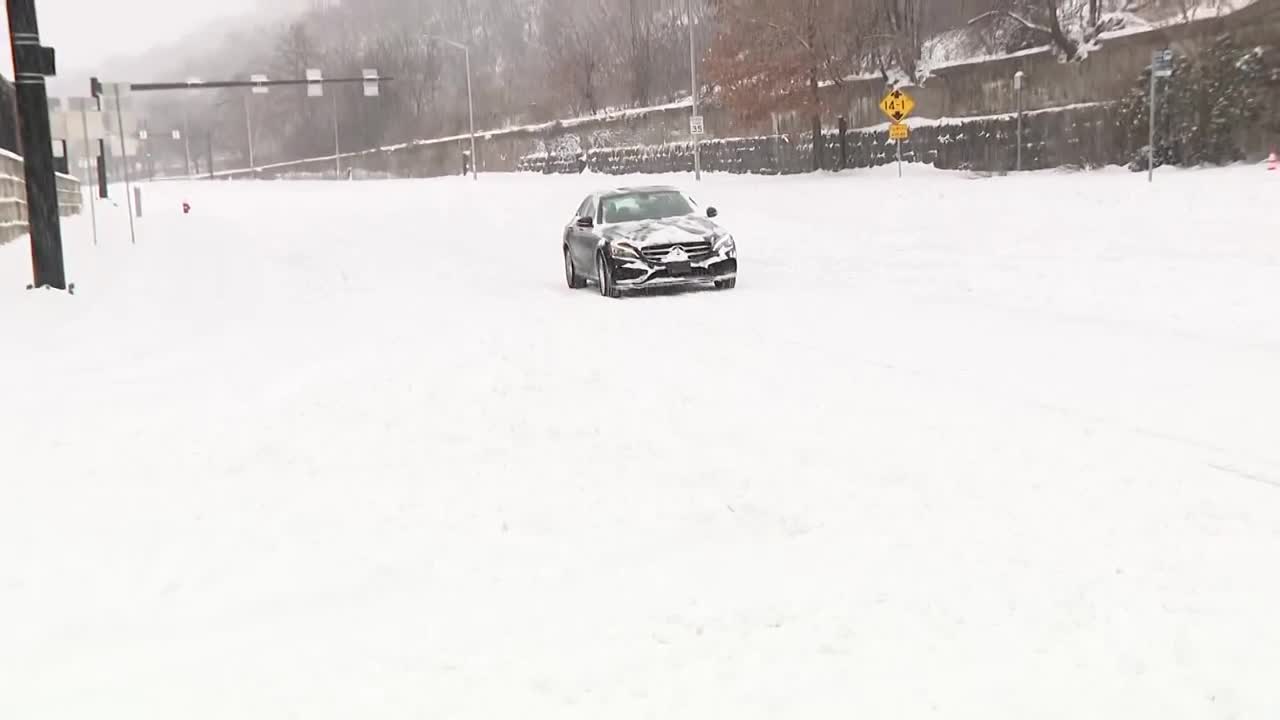 Pennsylvania snowstorm: See conditions in Pittsburgh