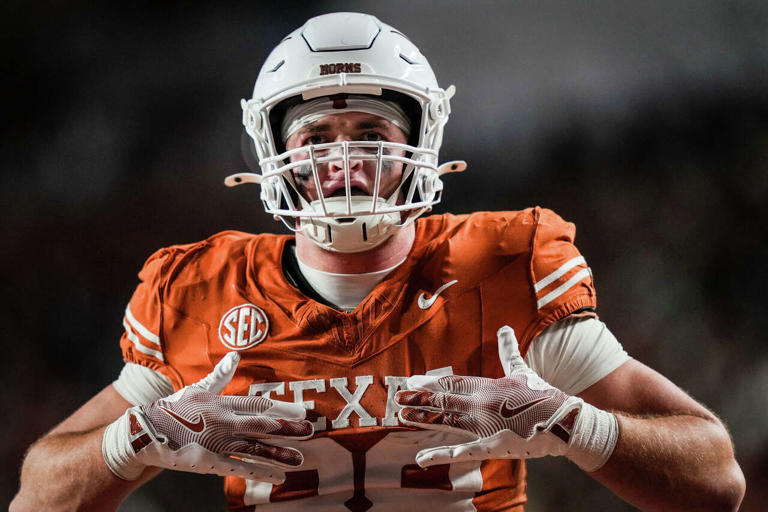 Jack Endries draft profile: TE positional rankings for former Texas ...