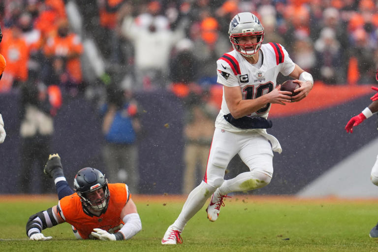 Patriots 10, Broncos 7 (4th): Borregales misses field goal
