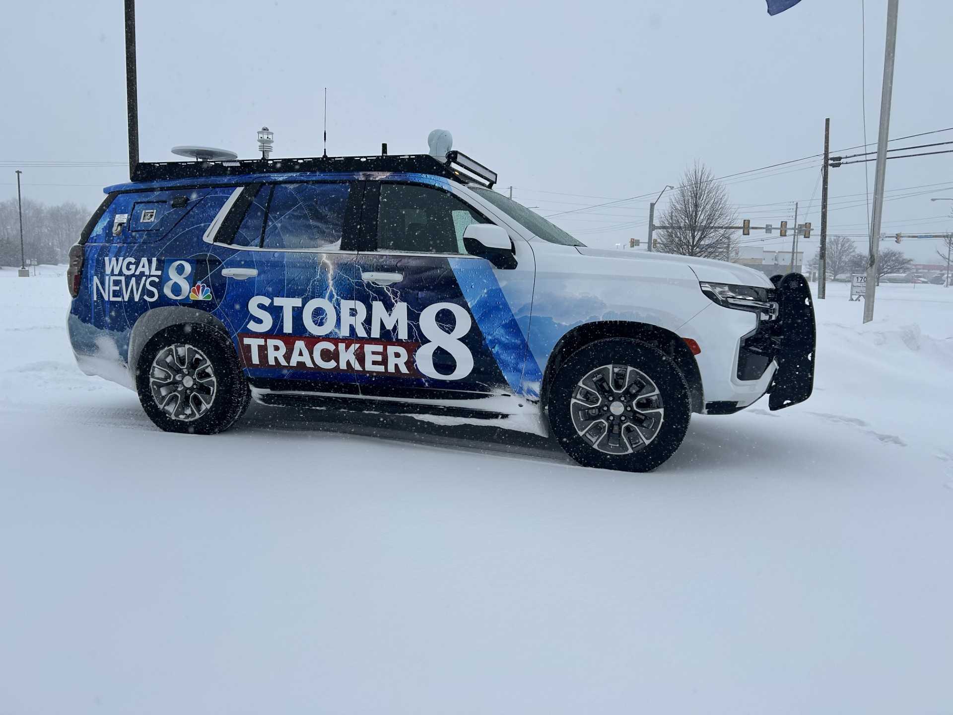 Whipping winds, heavy snow | Checking conditions in Storm Tracker 8