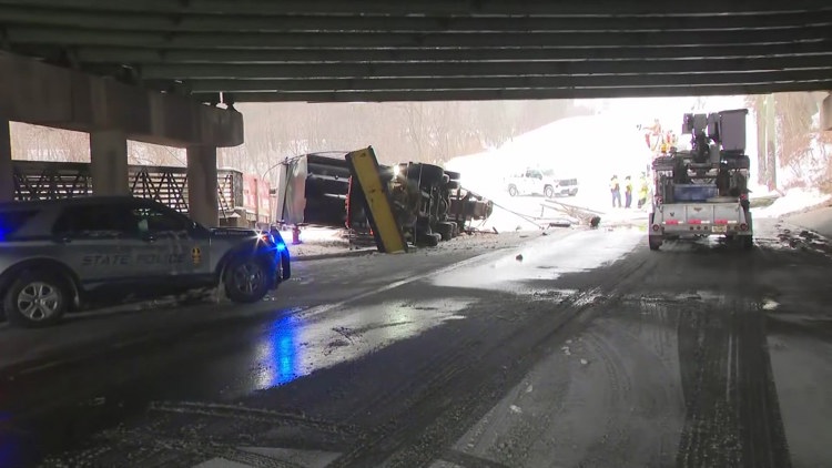 Plow truck overturns in Alexandria