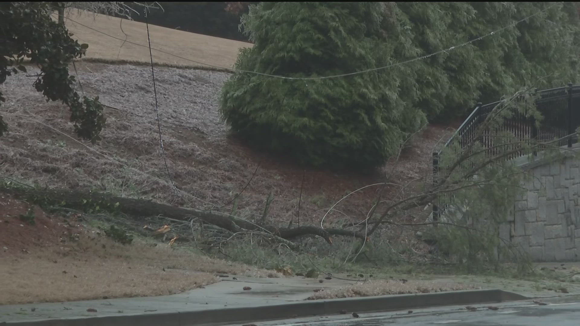 Downed power line in Dunwoody