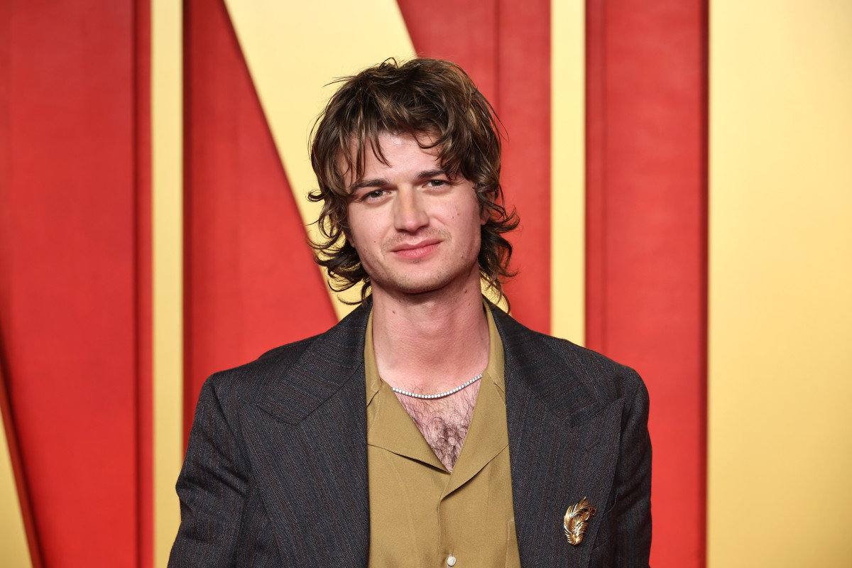 Joe Keery discusses his song 'End of Beginning' and its surge in ...