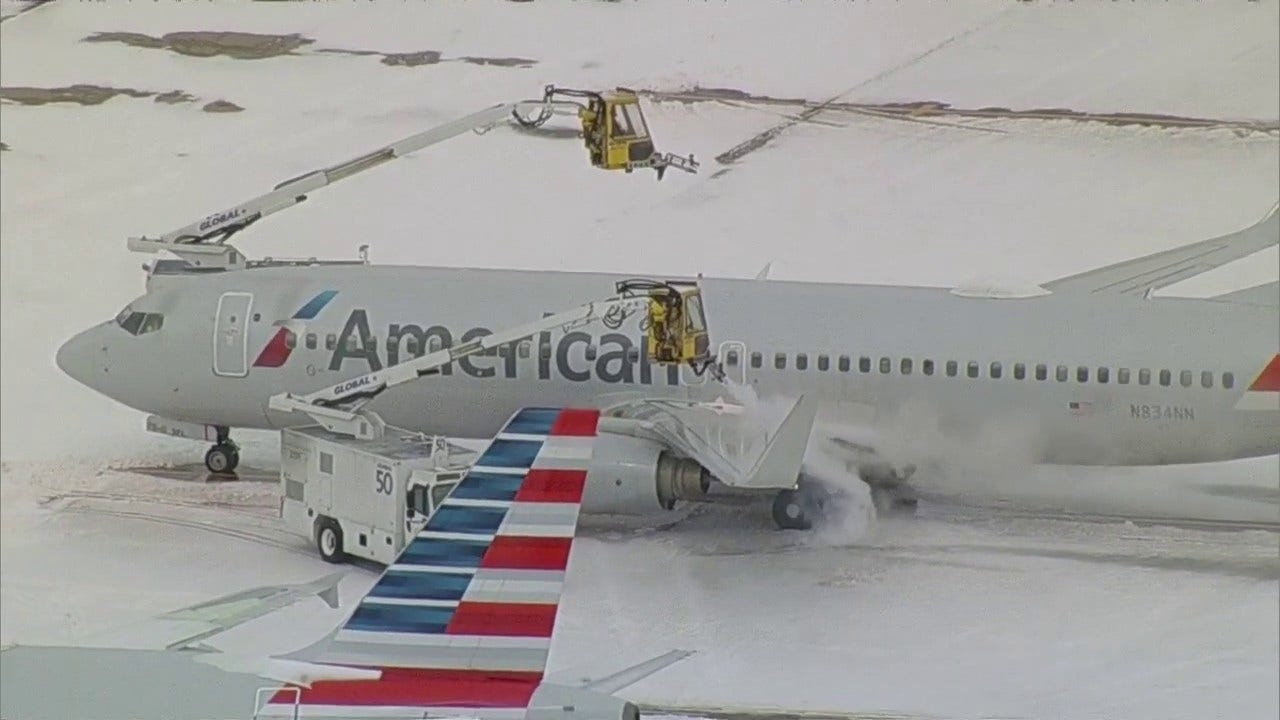Dallas winter storm: Mass flight cancellations continue Sunday, ground ...