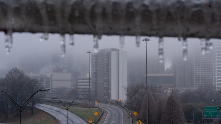 Winter storm leaves 80,000 without power across north Georgia