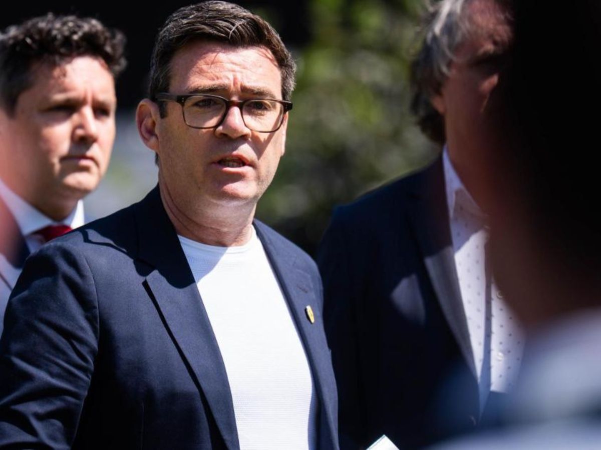 Burnham barred: Labour's NEC votes 8-1 to block Burnham's return ...