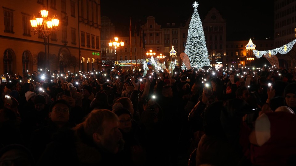 Finał WOŚP we Wrocławiu: "Ciemność, ciemność widzę!" – Bednarek porwał ...