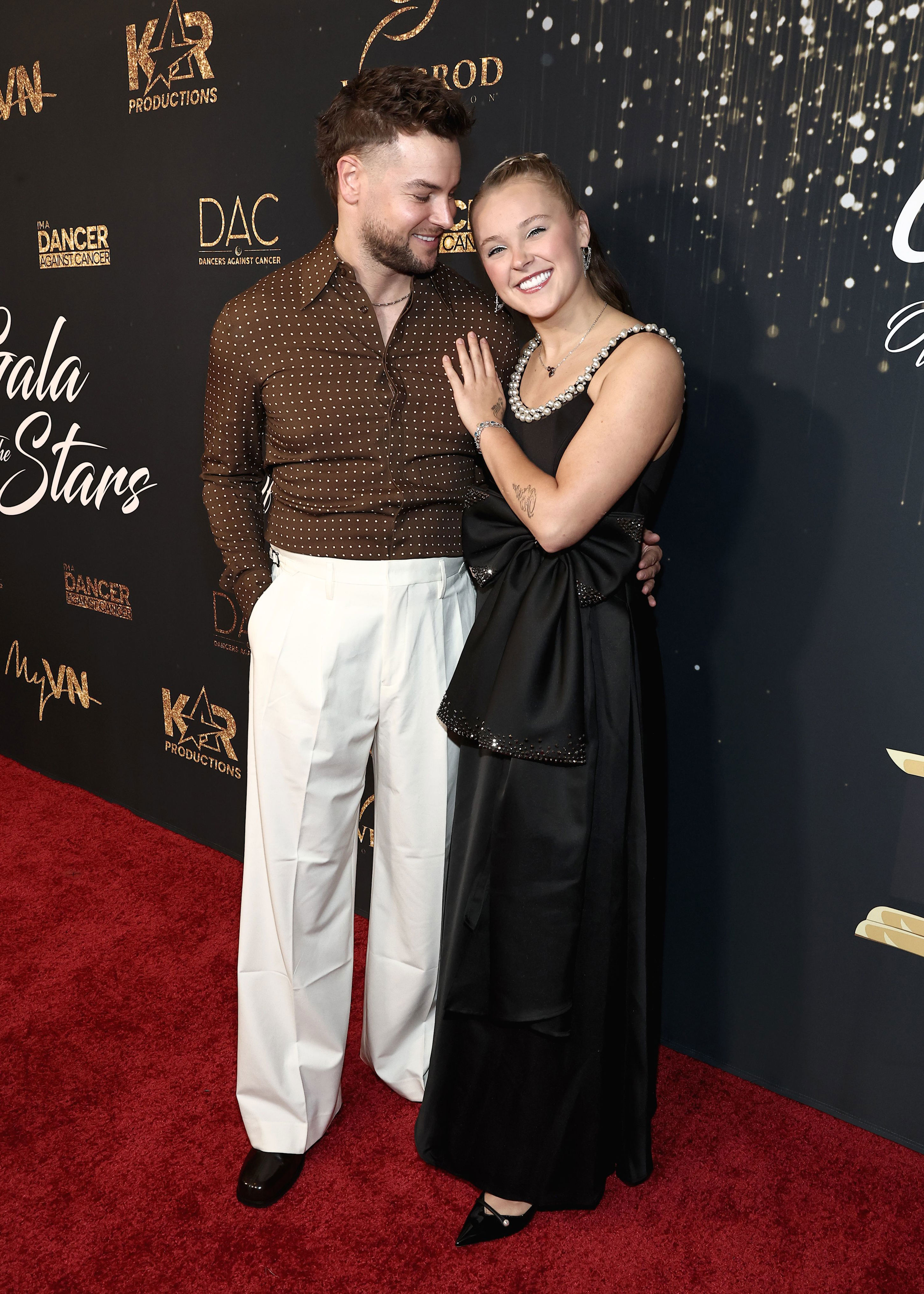 JoJo Siwa teases baby plans with boyfriend Chris Hughes