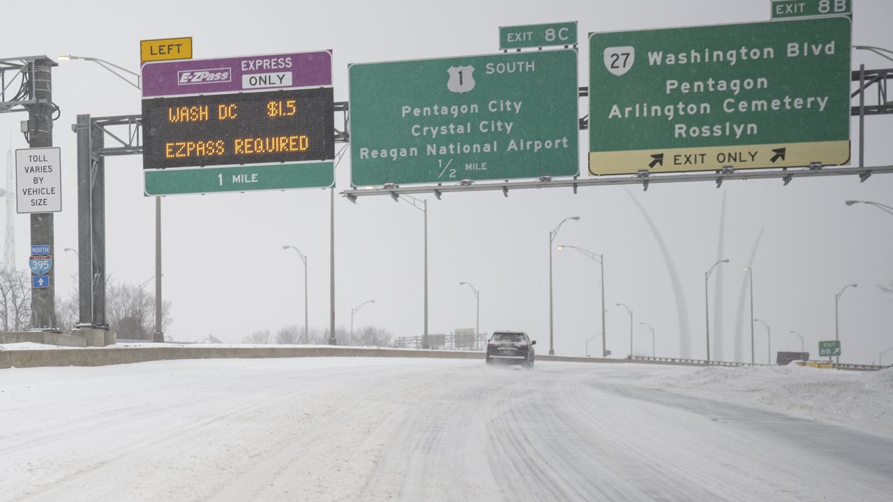 What’s falling now — sleet or freezing rain? Here’s the difference