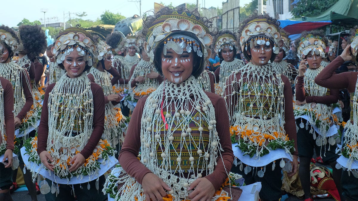 Dinagyang Festival draws bigger crowds this year