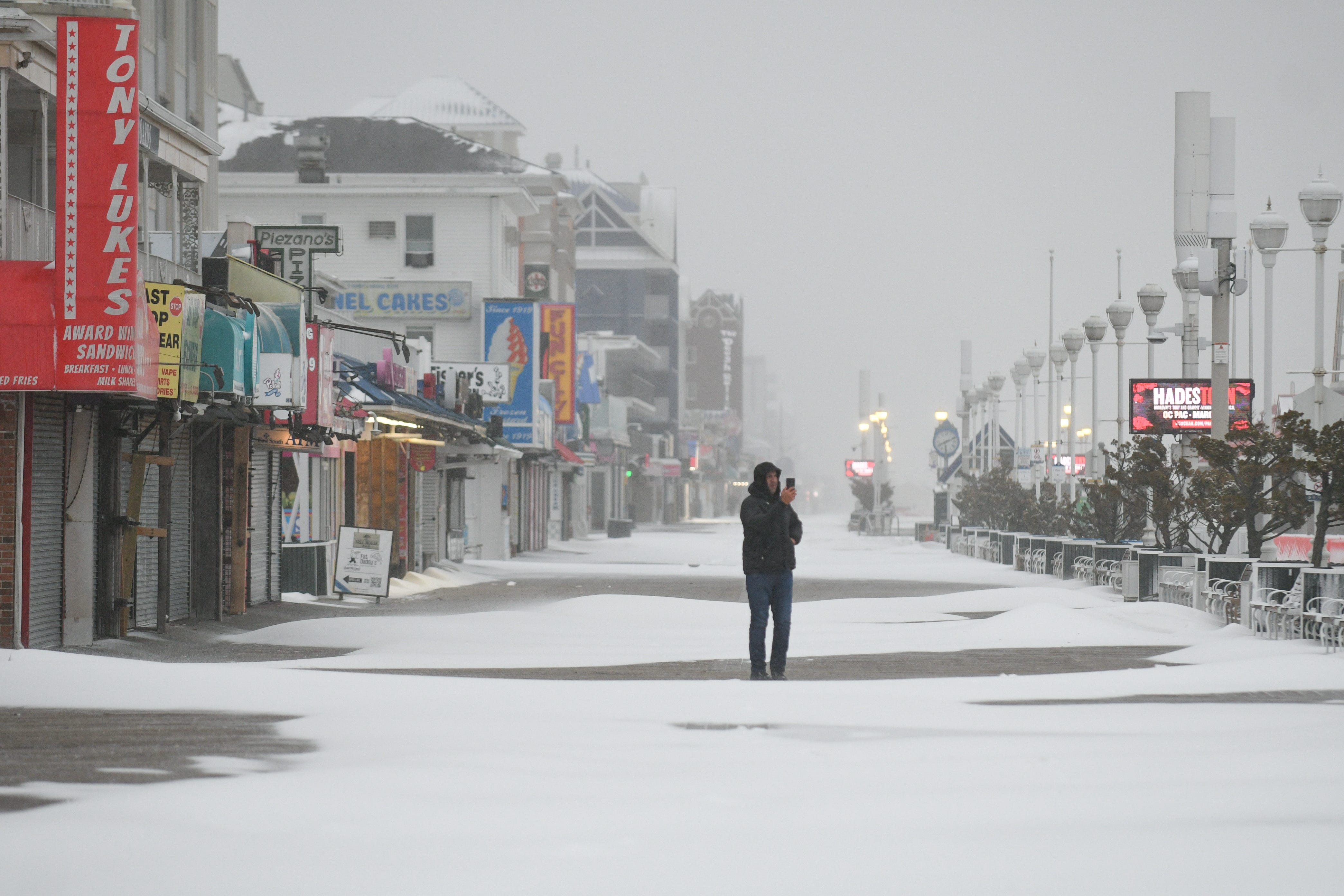 Bomb cyclone to bring major snow to Salisbury-Ocean City this weekend
