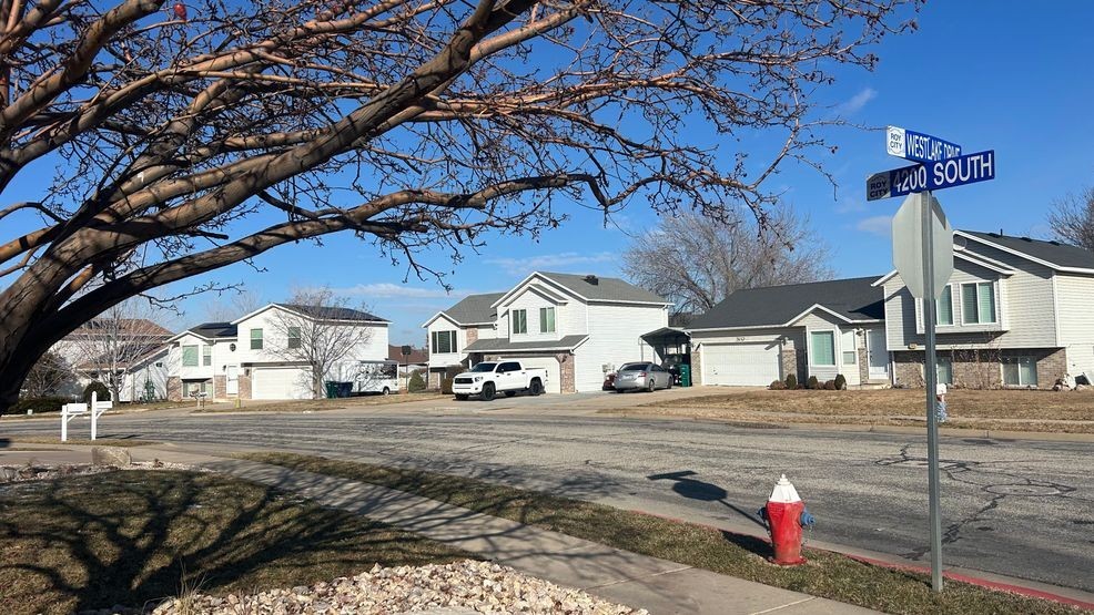 58-year-old man shot, killed in reported burglary confrontation in Roy