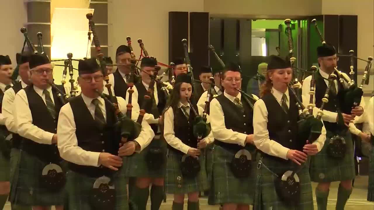 Robert Burns 267th birthday celebration draws crowd in East Lansing