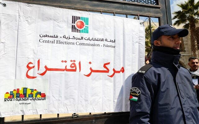 Abbas signs decree seen aimed at barring Hamas from participating in ...