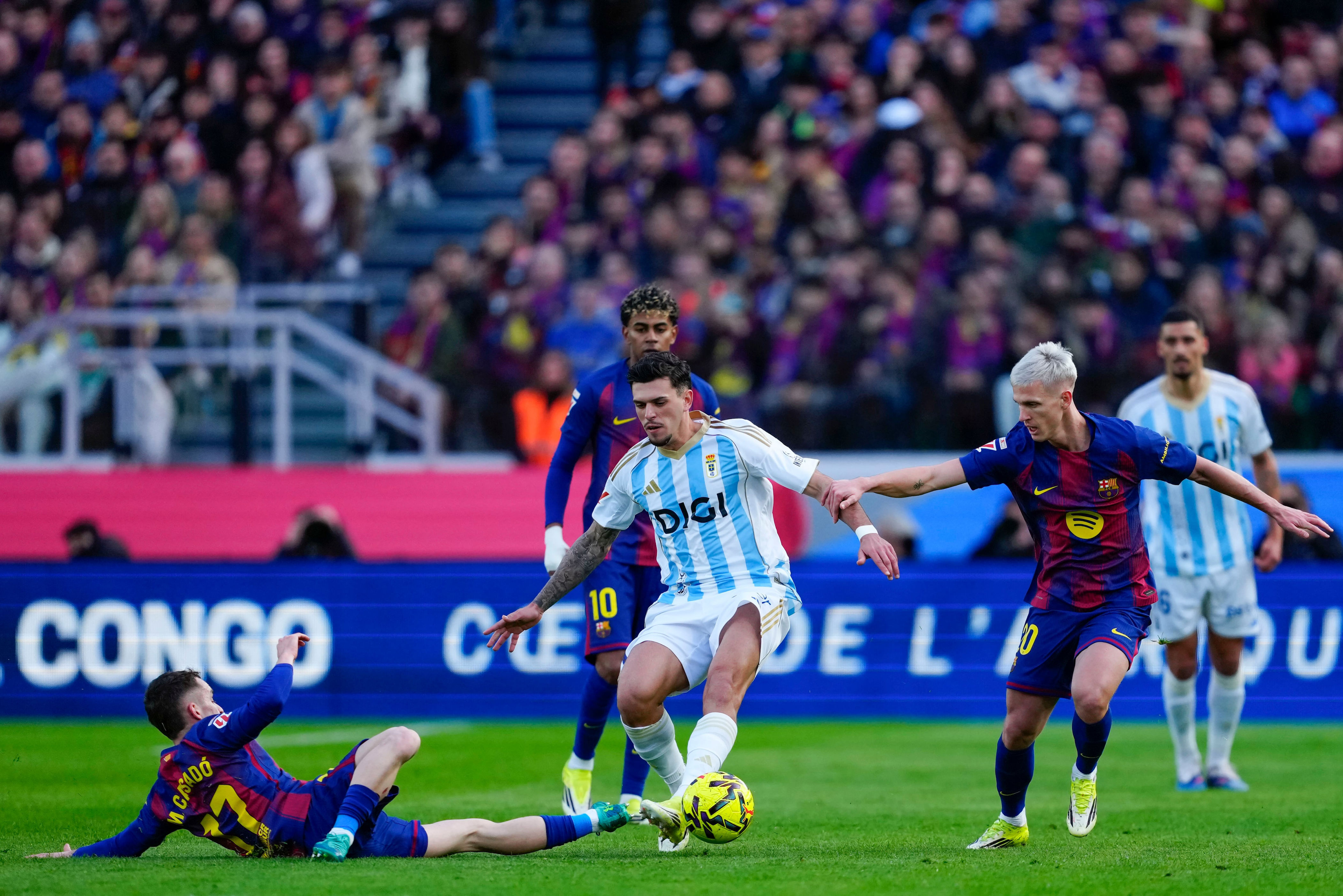 Barcelona - Oviedo en directo | Empate al descanso con un Barça ...