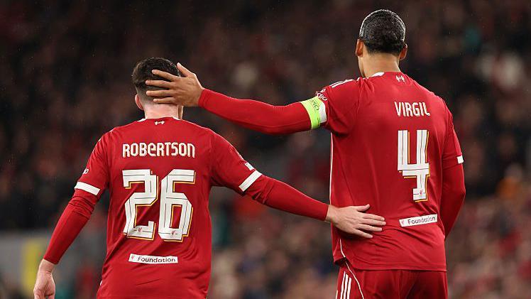 'I want Robertson to stay but let's see' - Van Dijk