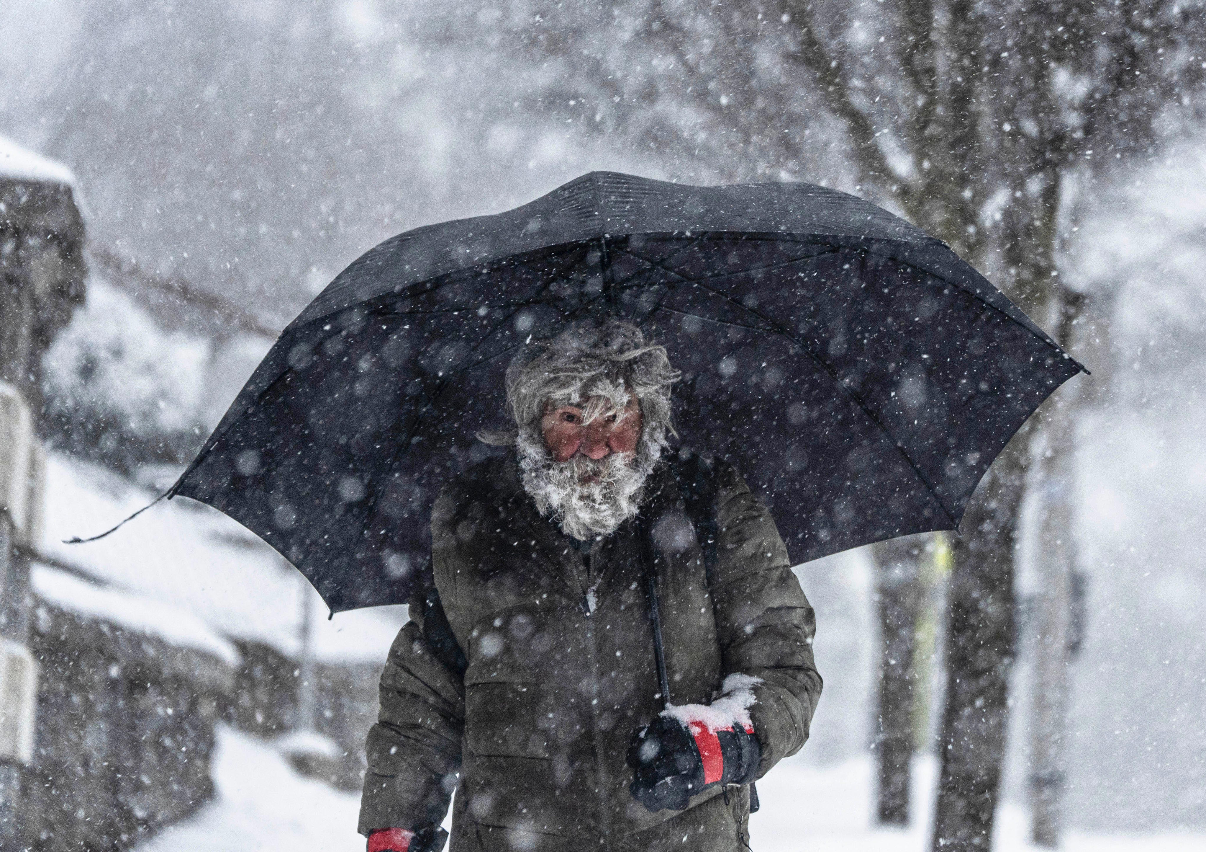 Winter wallop's, looming doomsday, Belichick's rebuff: Week in review