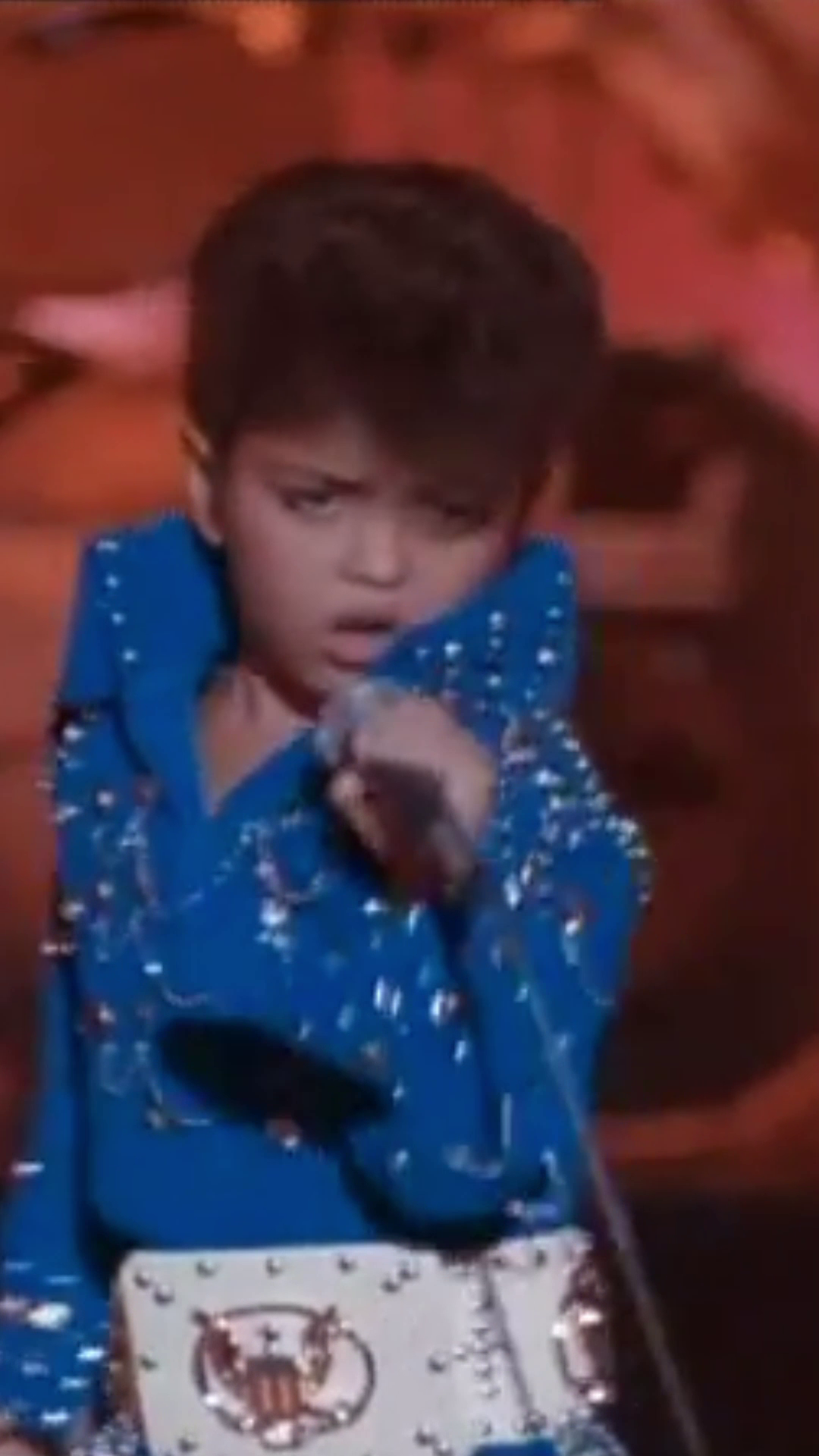 4-year-old Bruno Mars channels Elvis Presley in 1992