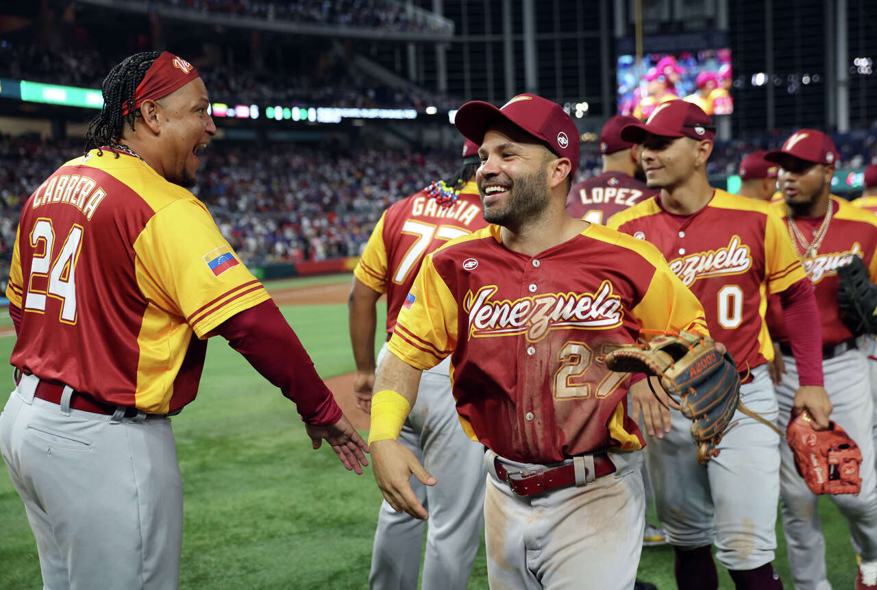 Jose Altuve wants to play in World Baseball Classic. Will Astros let him?