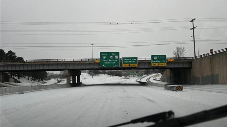 Oklahoma Turnpike Authority warns drivers to exercise caution as snow ...