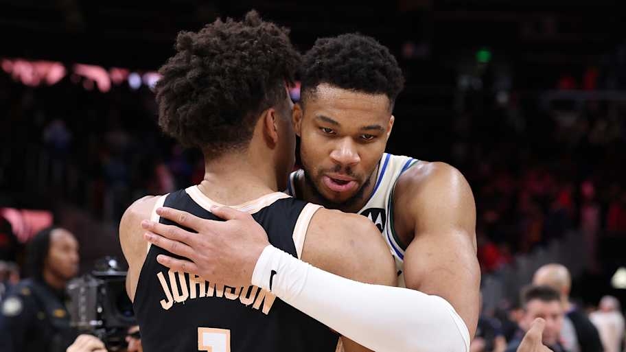 Hawks' dream trade targets just became available thanks to Knicks ...