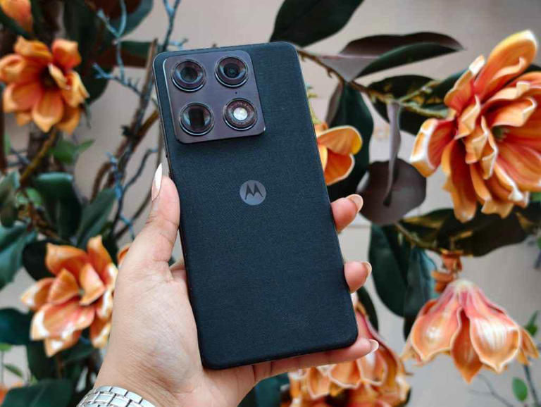 Motorola Signature review: A flagship that focuses on what matters