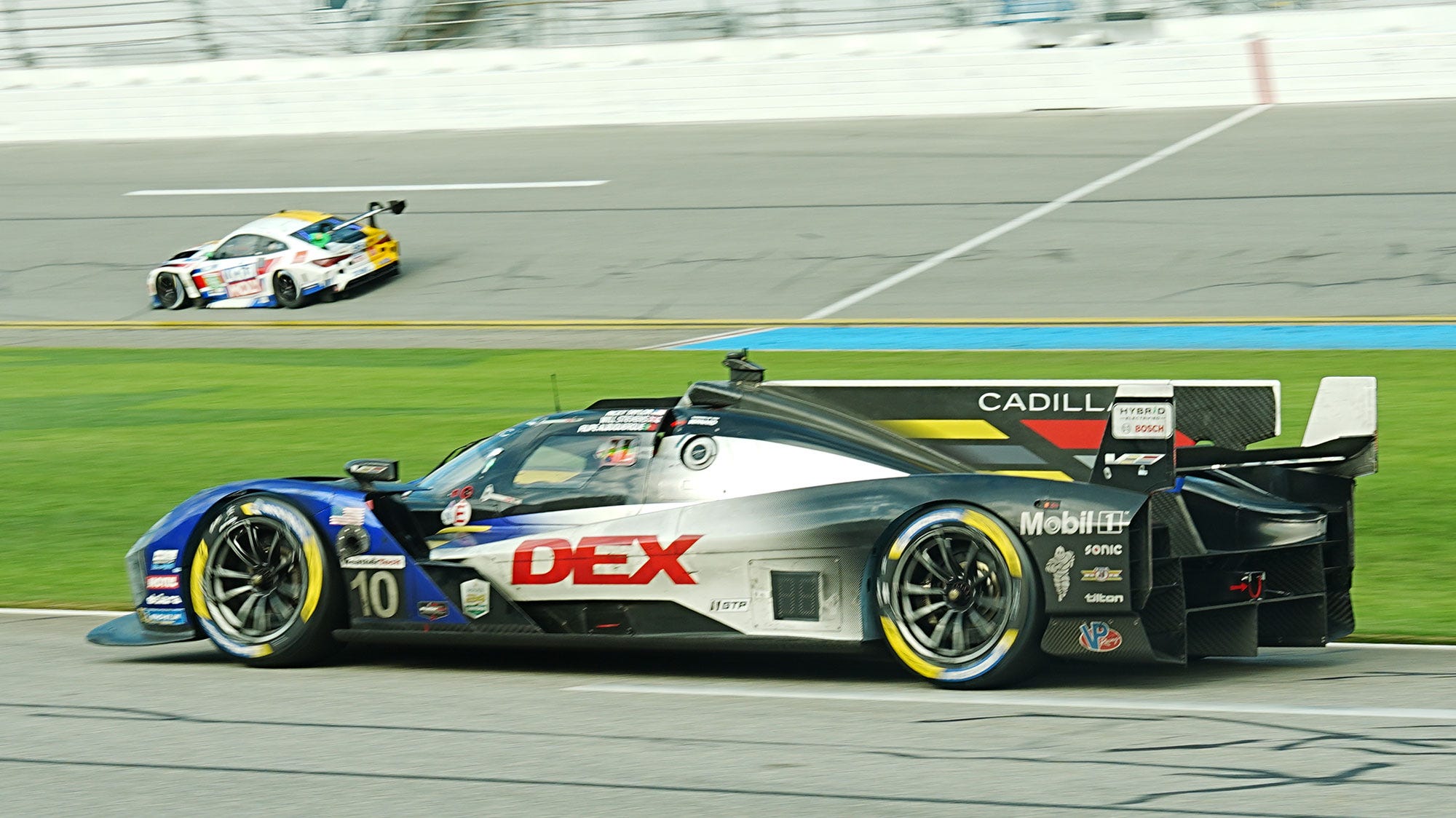 What channel is Rolex 24 at Daytona on today? End time, TV schedule