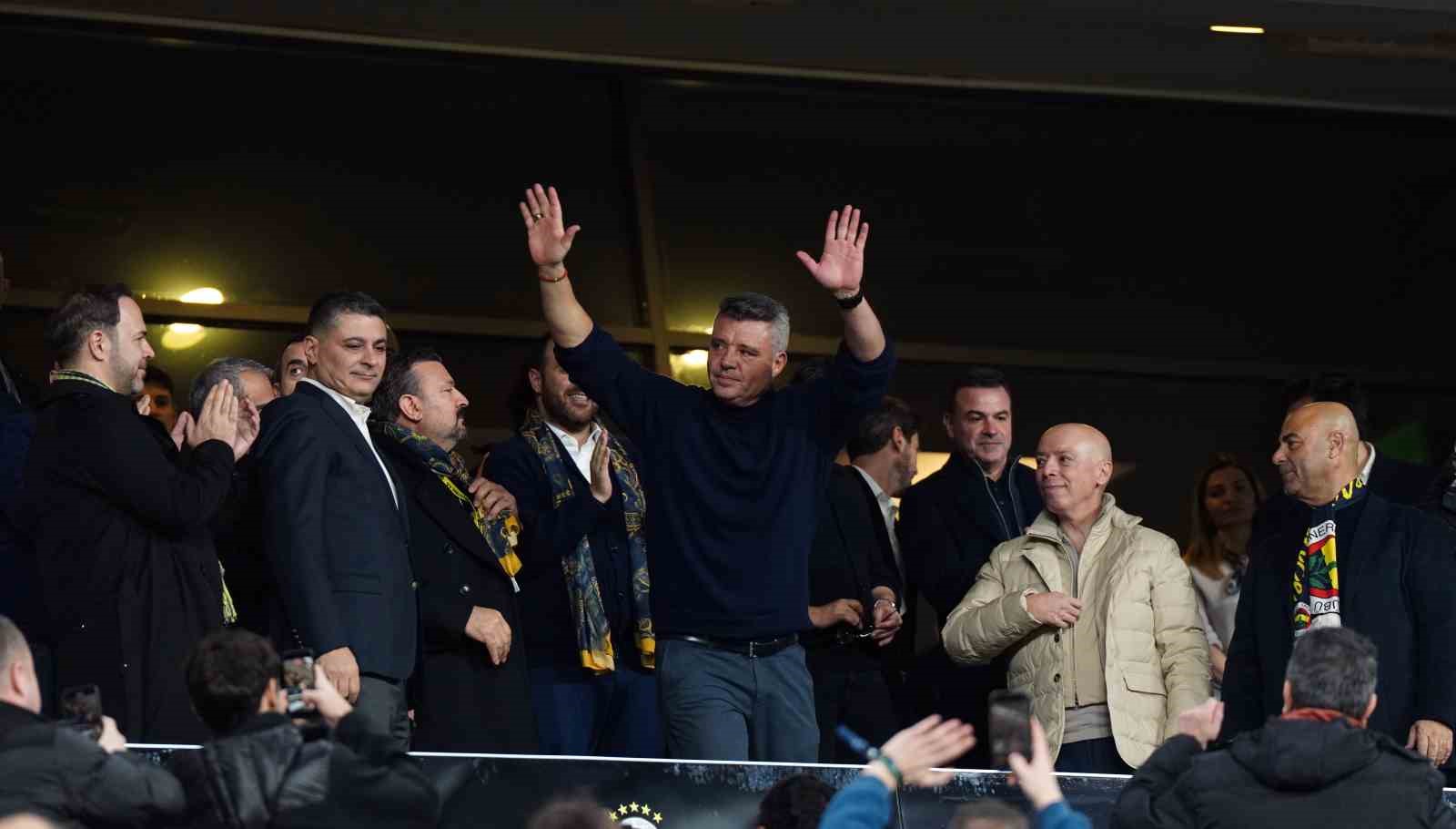 Trendyol Süper Lig: Fenerbahçe 0 - Göztepe 0 (Maç devam ediyor)