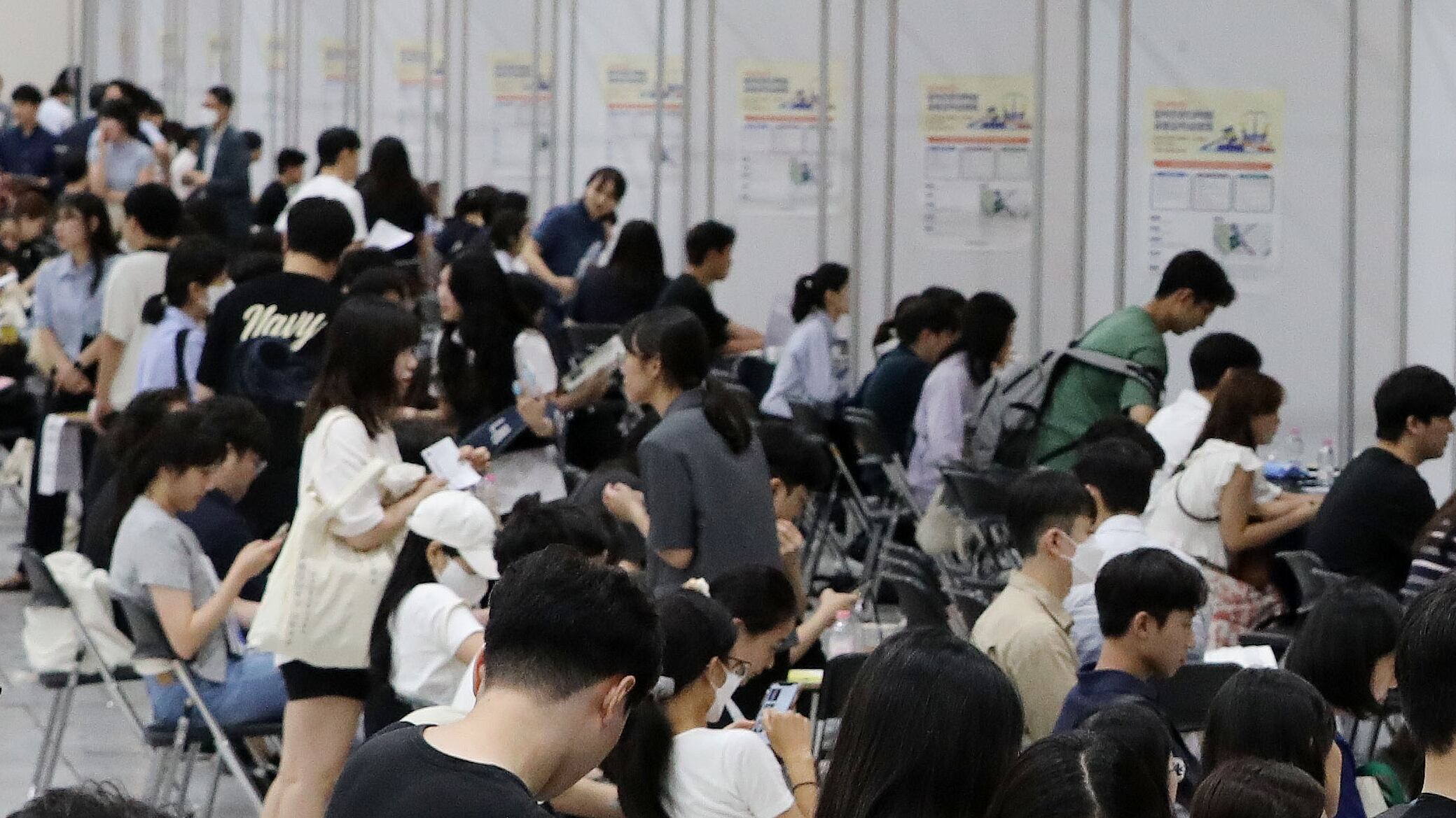 Humanities departments award 60%+ A grades amid law school pressure