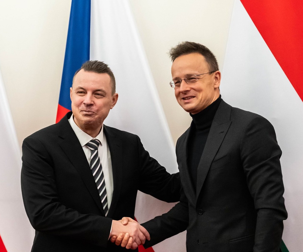 Zűrös múltú, felnőttfilmezéssel is hírbe hozott szélsőjobbos cseh ...