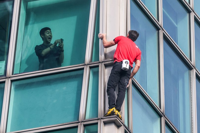 Inside final moments of the Taipei 101 climb as Alex Honnold accused of ...