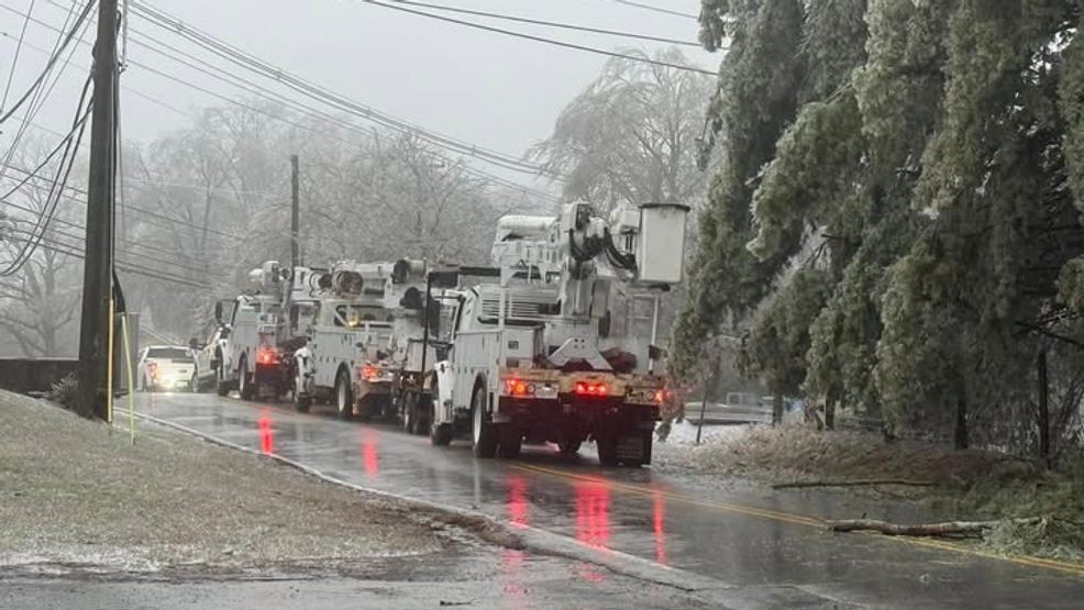 Sunday update: Downed trees, power out, roads closed in viewing area