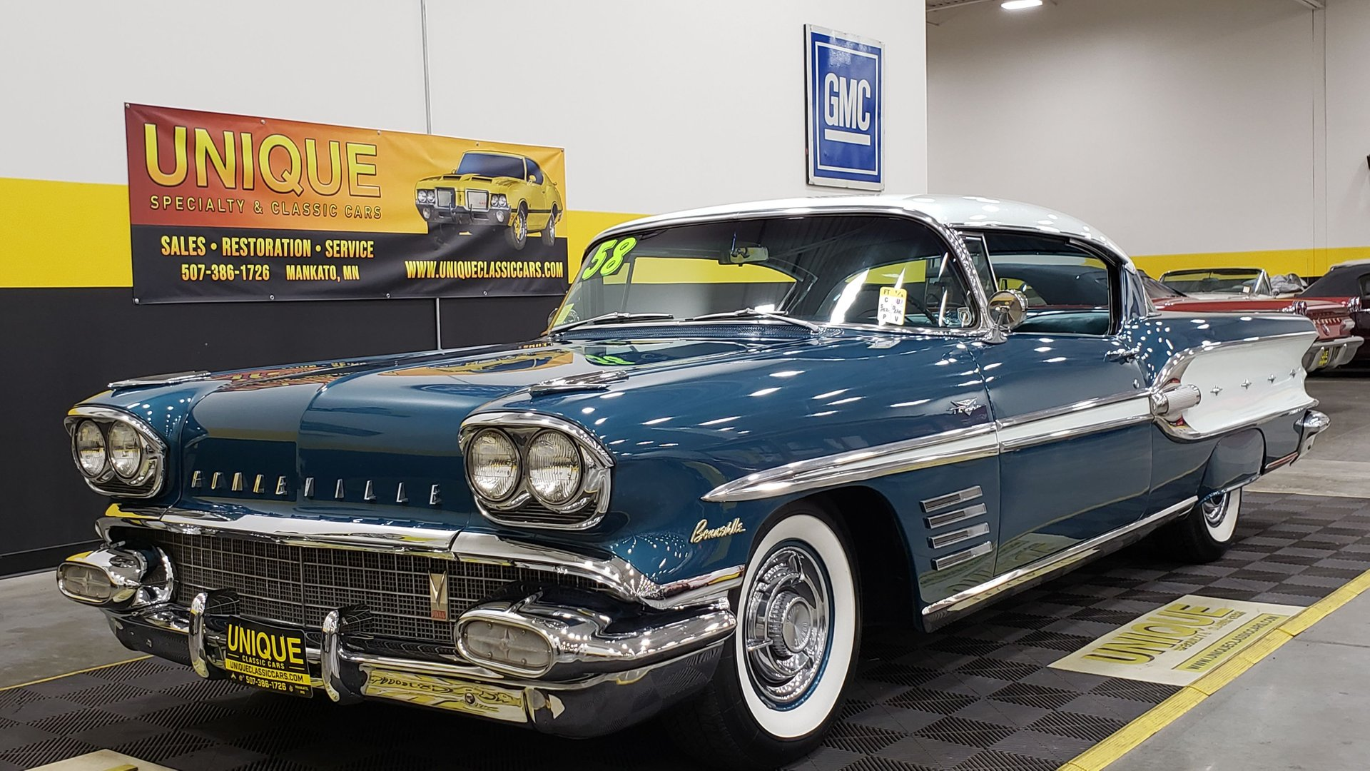 The interior dash is the key feature of this car